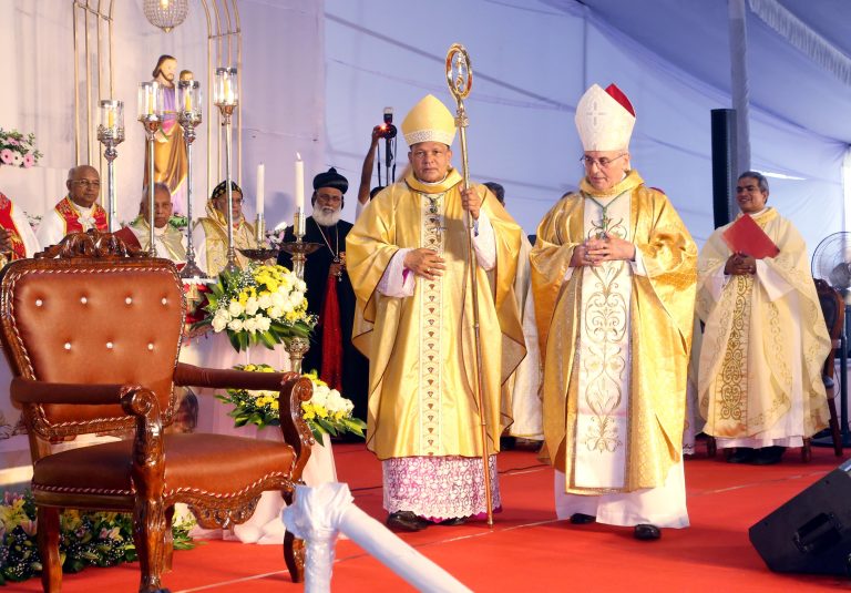 Thousands attend elevation of Calicut as archdiocese – Matters India